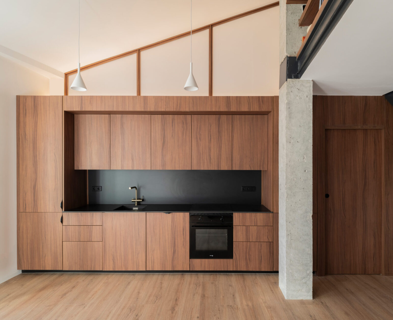 Cross House in Madrid | by JJ + Clara Guixeras - Archisearch