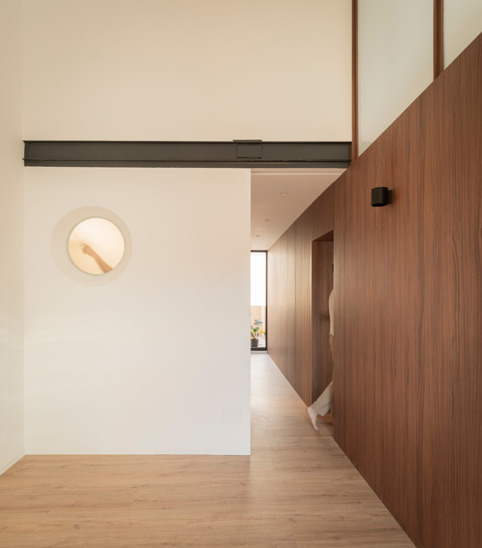 Cross House in Madrid | by JJ + Clara Guixeras - Archisearch