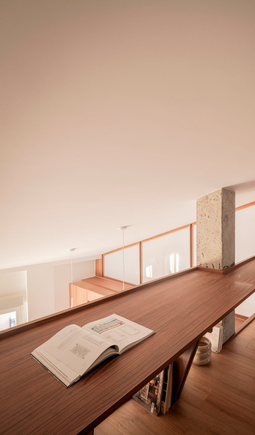 Cross House in Madrid | by JJ + Clara Guixeras - Archisearch