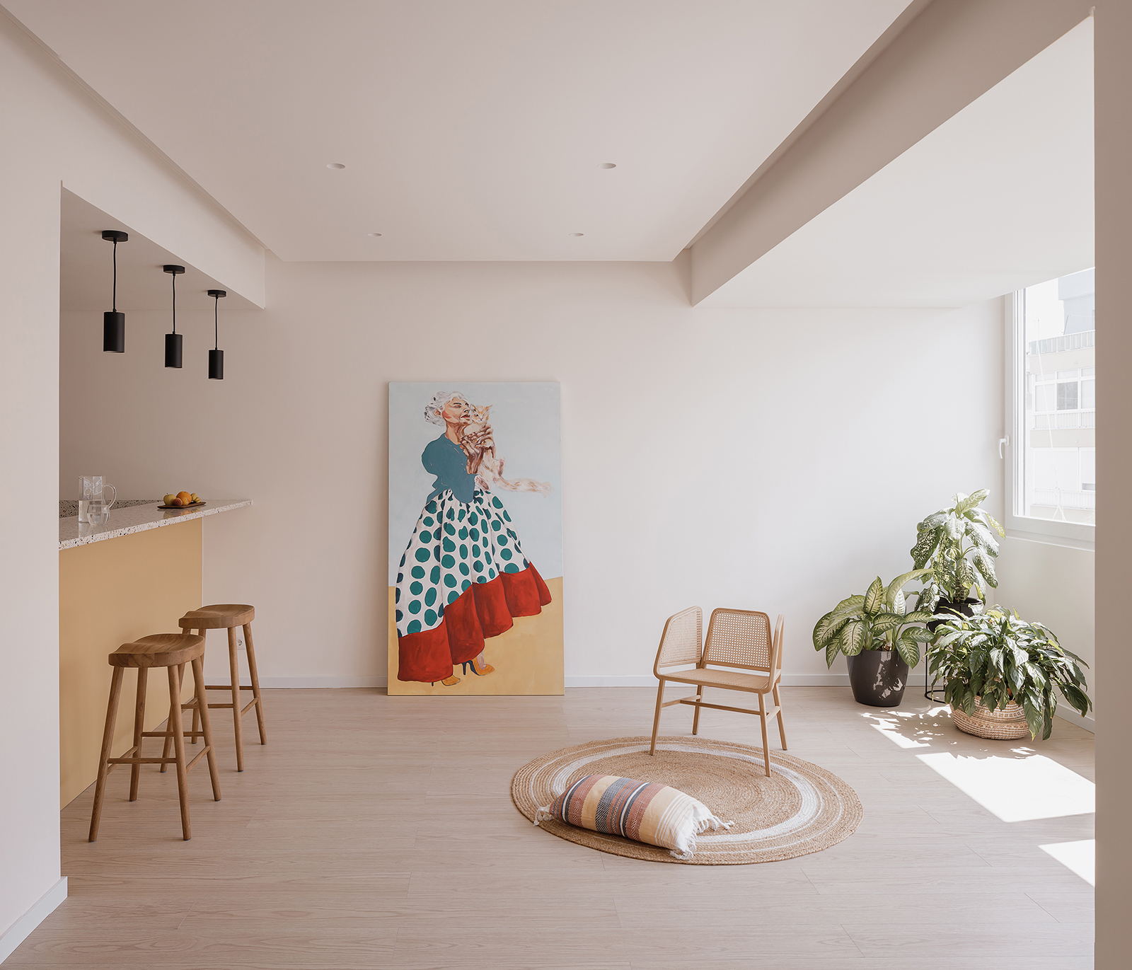 Cacilhas Apartment in Almada, Portugal | by Estúdio AMATAM - Archisearch