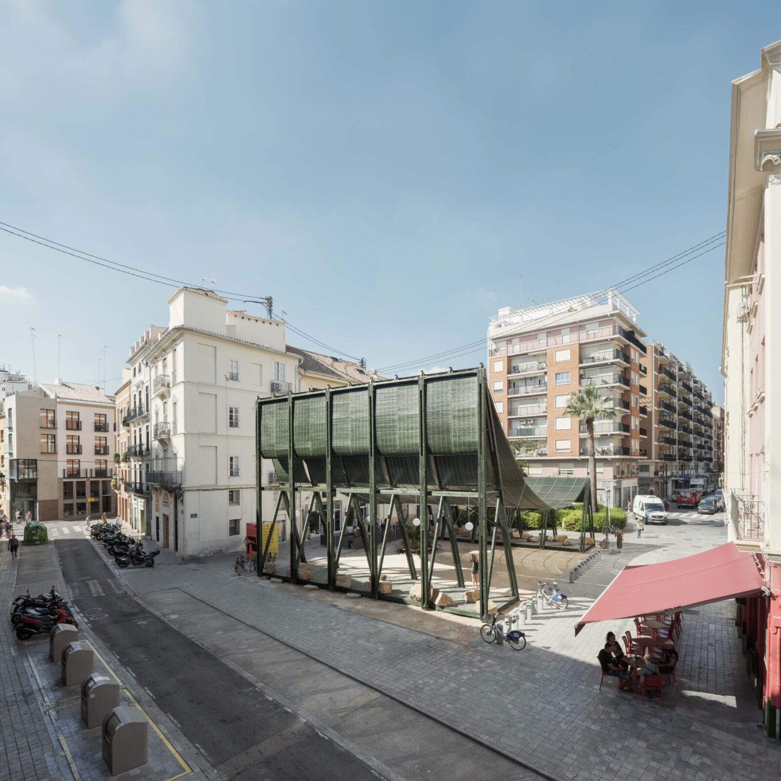 "Mediterráneo" in Valencia | by Manuel Bouzas - Archisearch