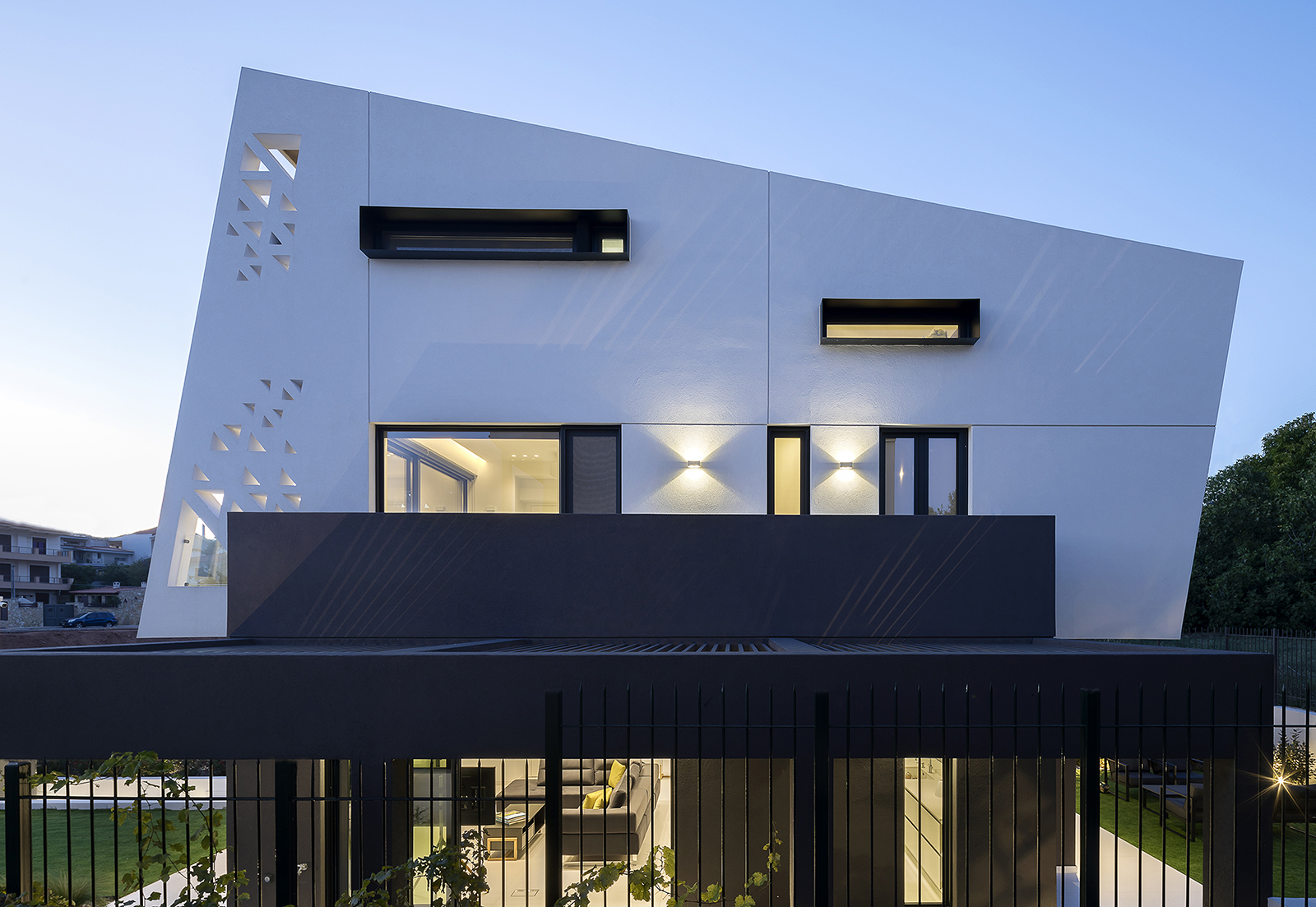 Private Residence in Kryoneri | by LKMK architects - Archisearch