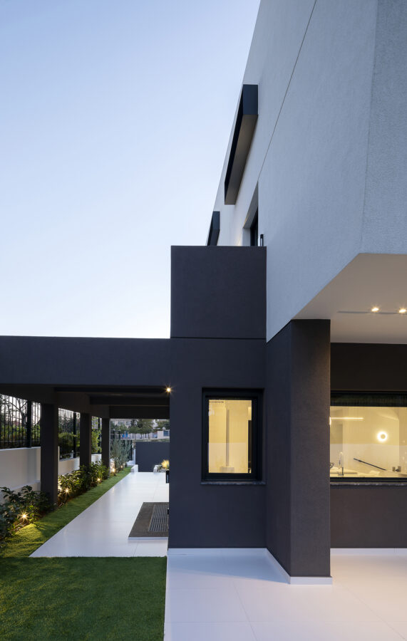 Private Residence in Kryoneri | by LKMK architects - Archisearch