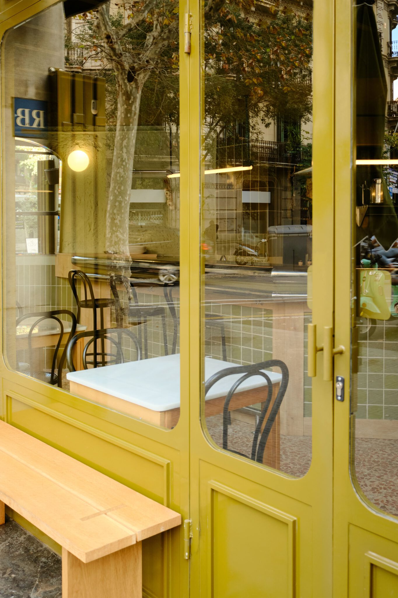 The VEREDA restaurant in Barcelona | by A space about - Archisearch