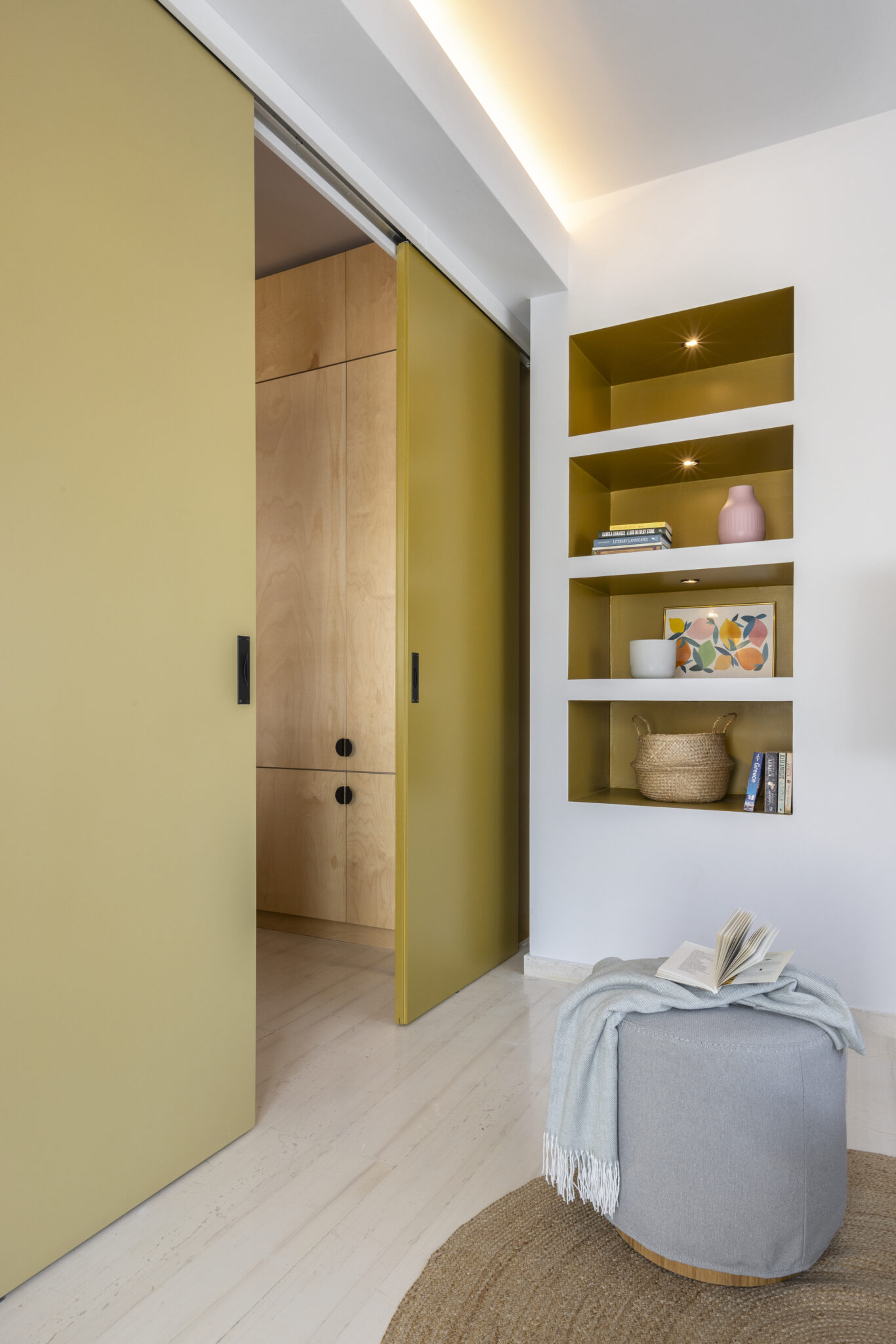 Box-in-a-box in Pagkrati | by AR03412 STUDIO - Archisearch