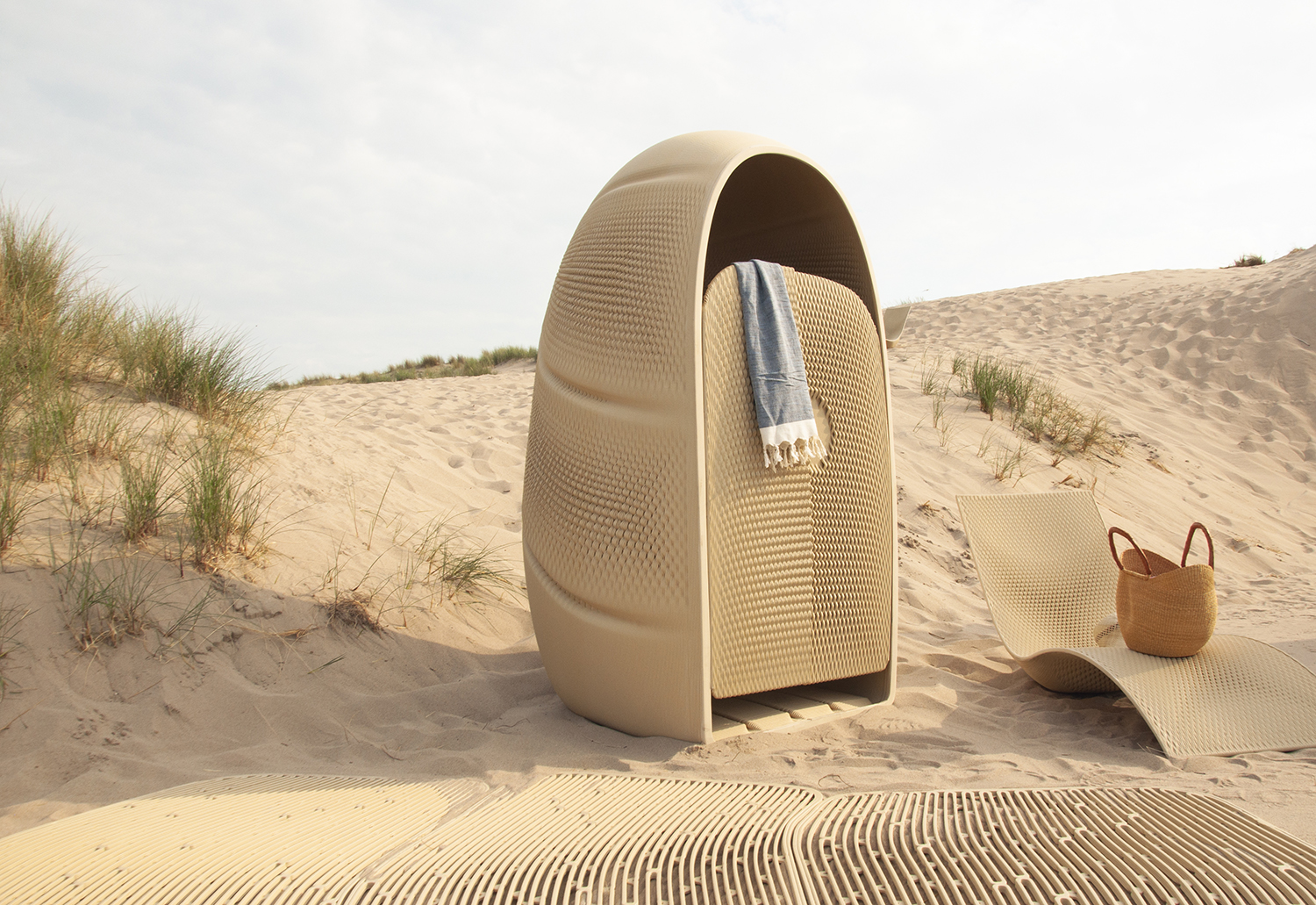 THE ELEMENTS BY THE NEW RAW: crafting beach furniture from upcycled ...