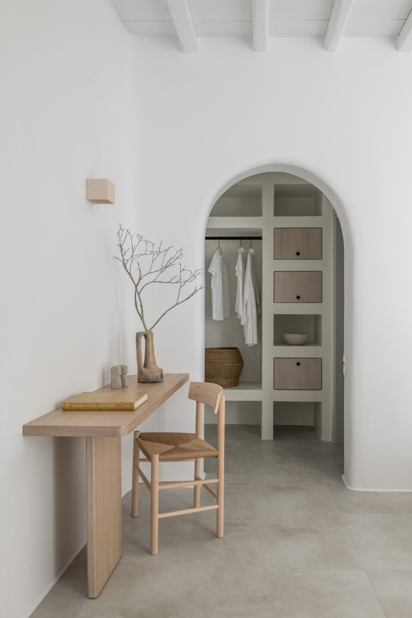 Rediscovering Mediterranean wellness - "Mykonos Esti" A family-friendly retreat in the heart of ...