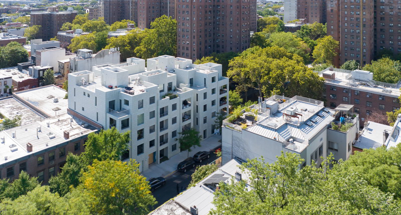 450 Warren_Urban multi-unit dwellings | by SO-IL