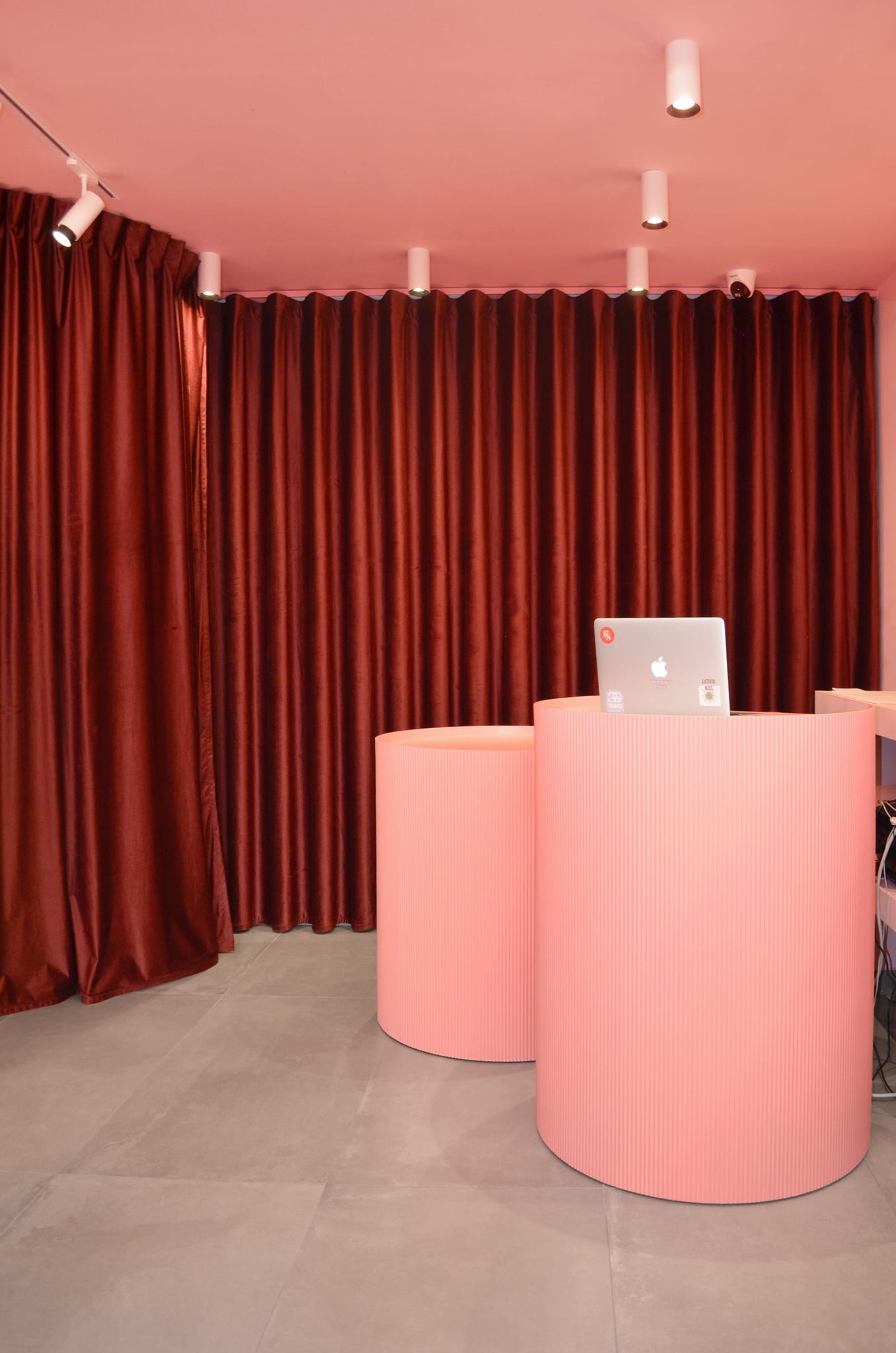 A concept-store in pink | Kostis Toulgaridis designs Rossa´s Studio in ...