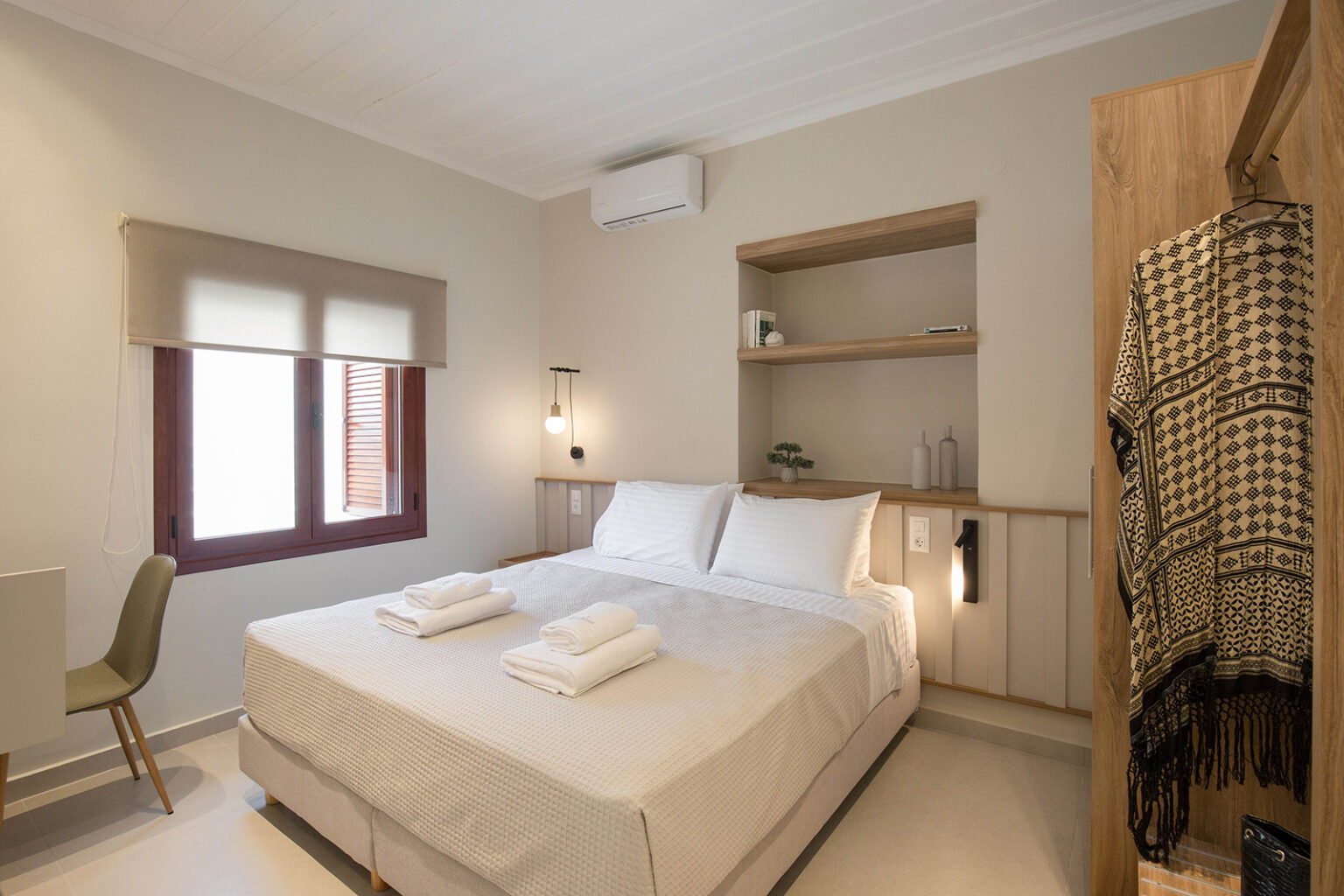 Methexis Villa in Armenoi, Chania by Alkisti Roussou and Theodore ...