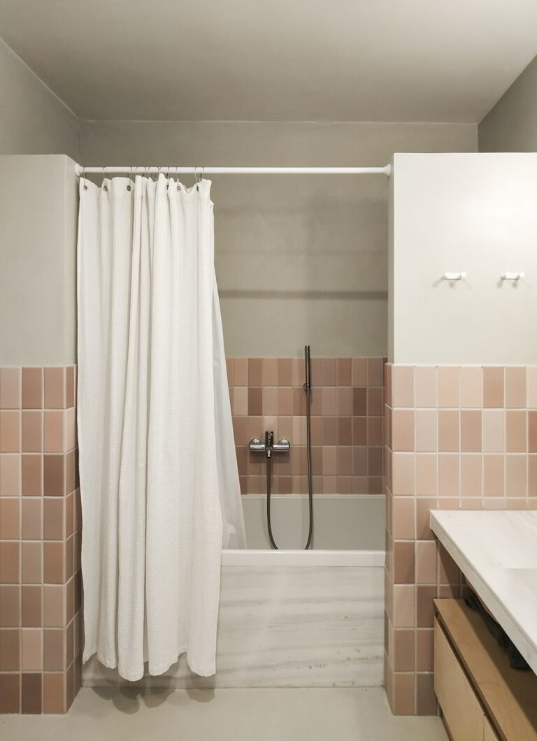 House in the suburbs | House redesign by Loopo Studio