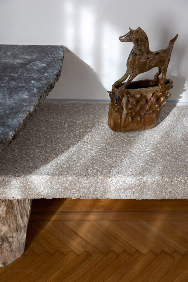 Acropolis 13: an apartment renovation by architect Natalia Bazaiou in the historic center of ...