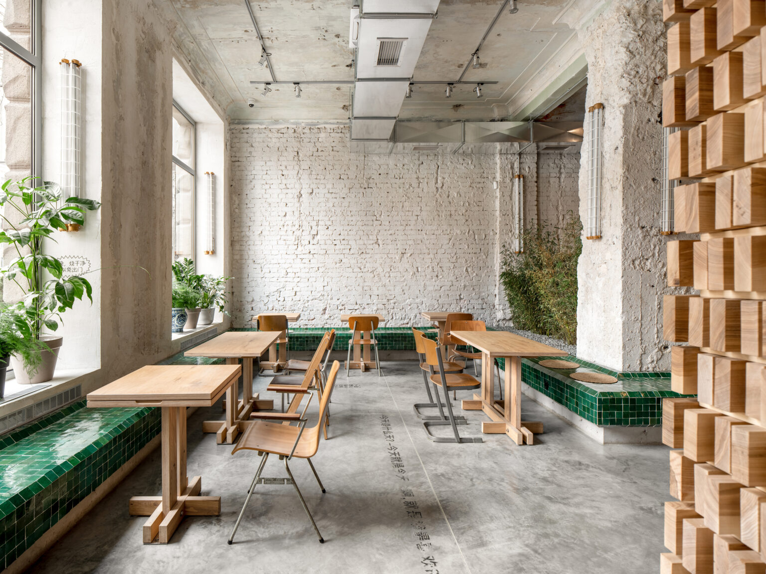 "MAO" restaurant, an authentic Chinese place by Kyiv-based practice ...