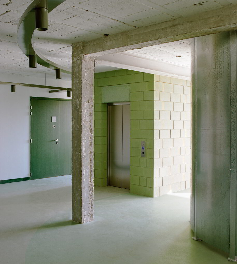 Igesa_Conversion of a former military clinic into secured offices | by ...