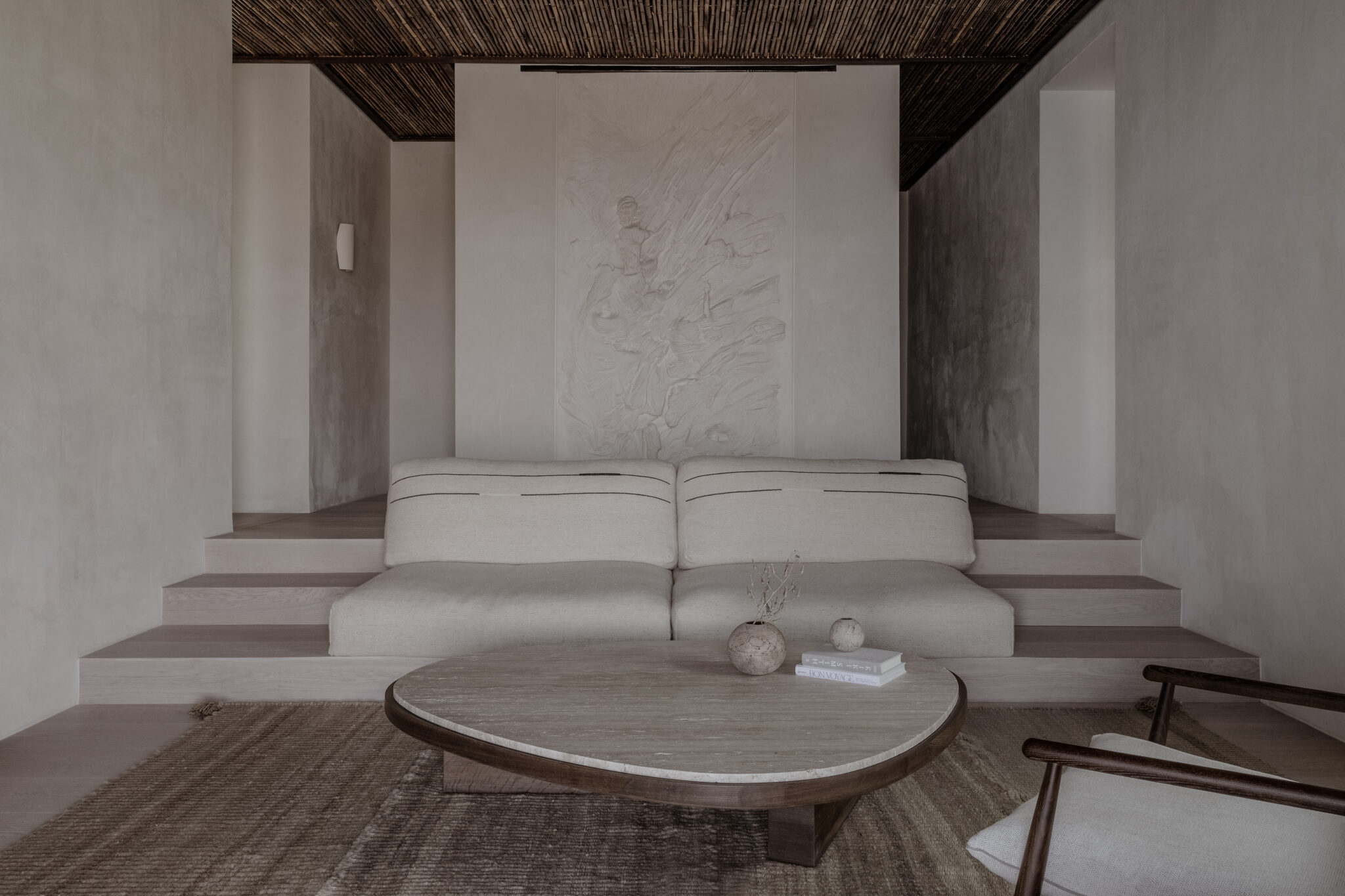 'Ο Λόφος': οι Block722 Architects σχεδίασαν μια εντυπωσιακή κατοικία στους πρόποδες του βουνού ...