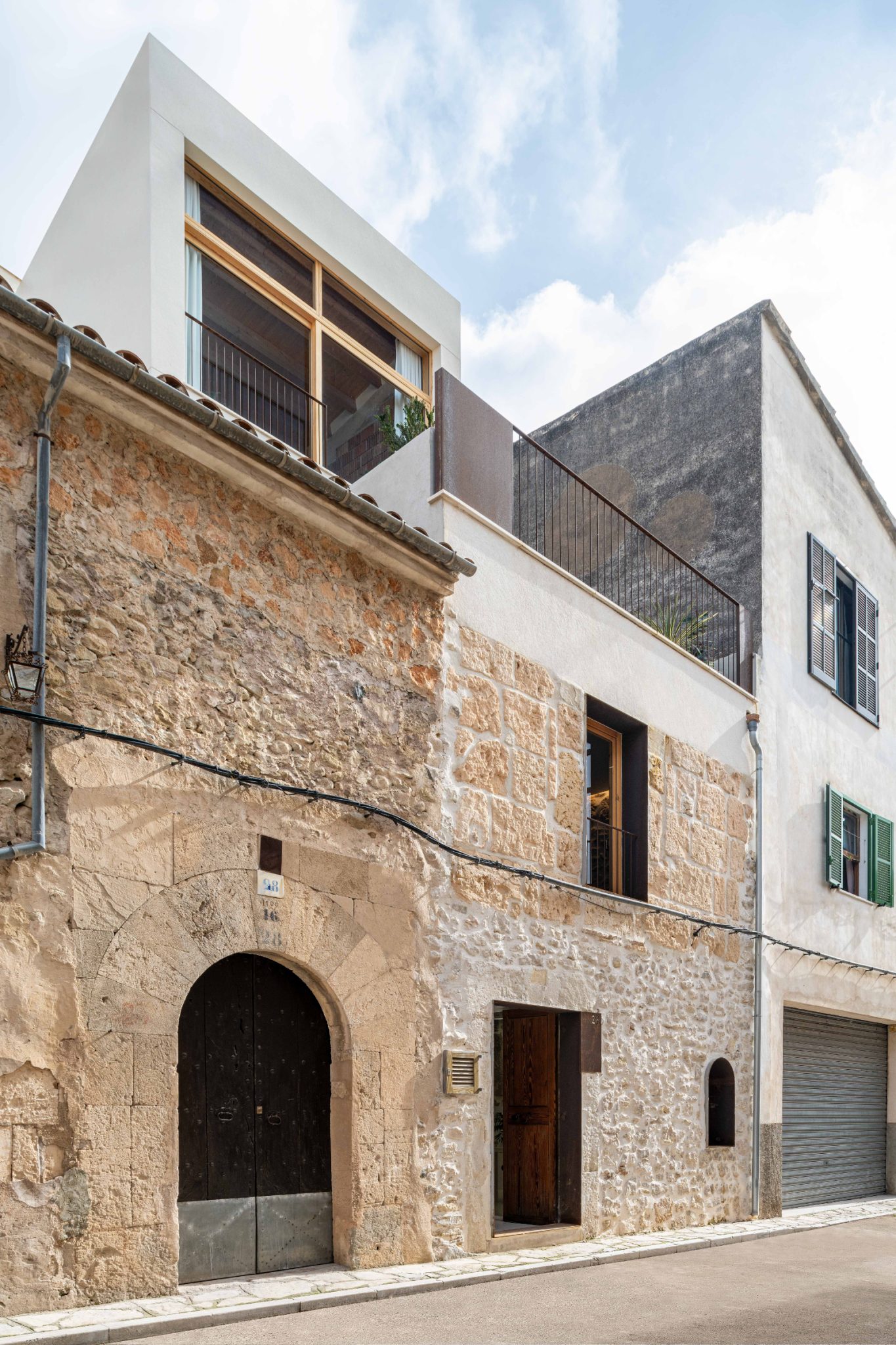 Casa Periscopio in Mallorca | by Luis Arredondo - Archisearch