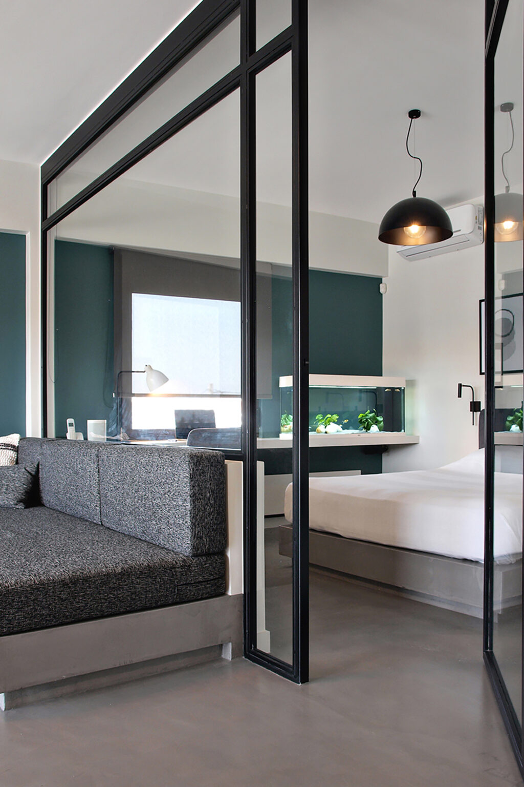 Studio Apartment's renovation by Detail Design Studio, in Athens ...