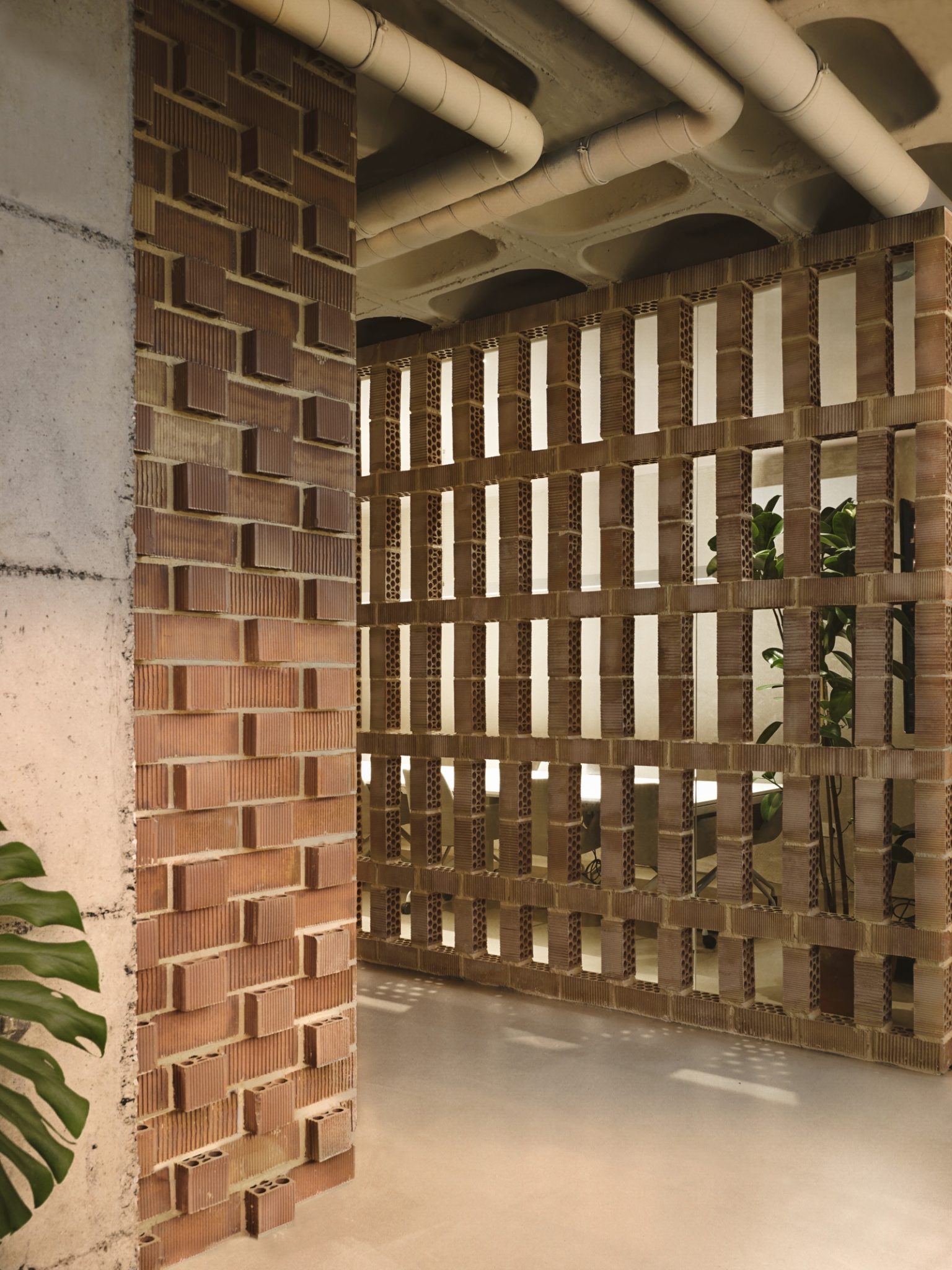 ENBI 08 - Archisearch