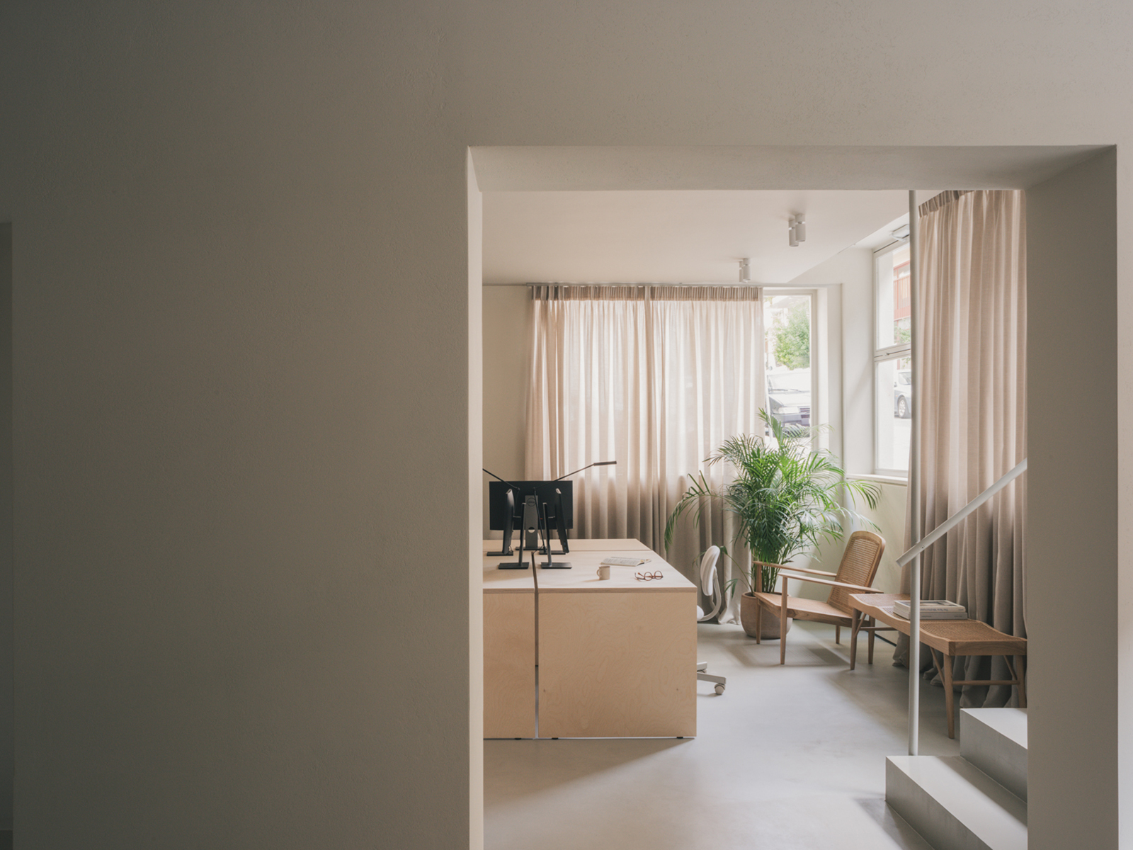 Zinodotou Studio in Pagrati, Athens | Georgios Apostolopoulos ...