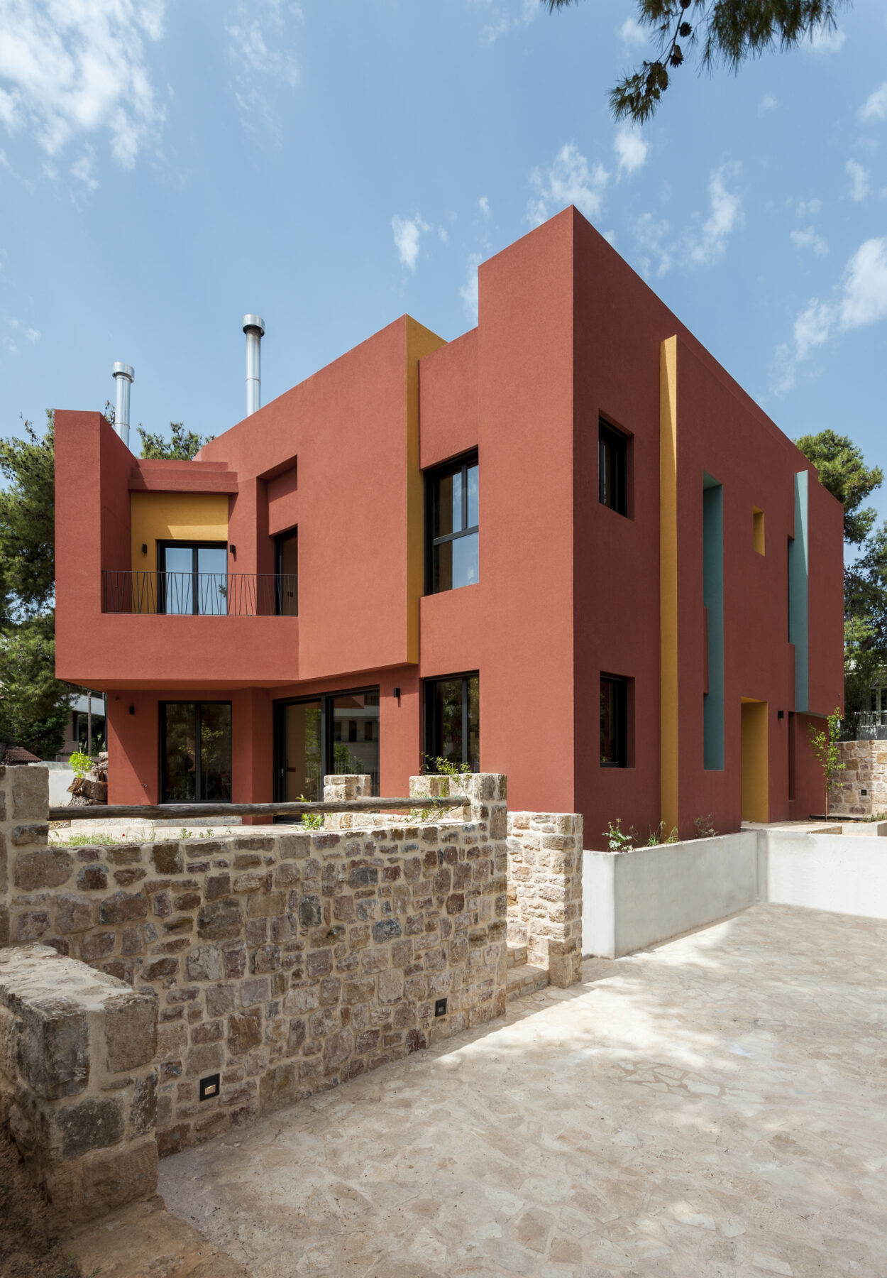 Aνακατασκευή μονοκατοικίας στο Π. Ψυχικό | από Tsolakis Architects - Archisearch