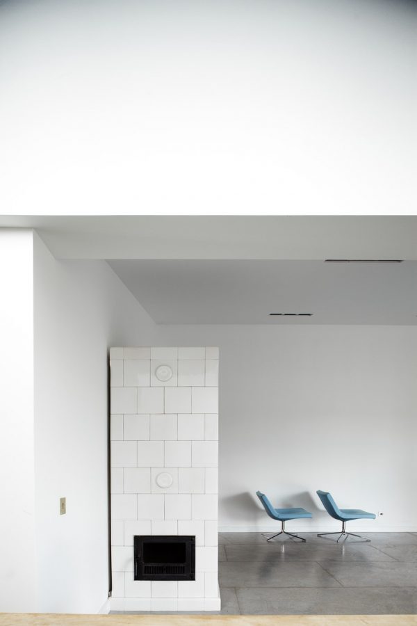 Implant Architecture designed a star shaped house in Radailiai, Lithuania