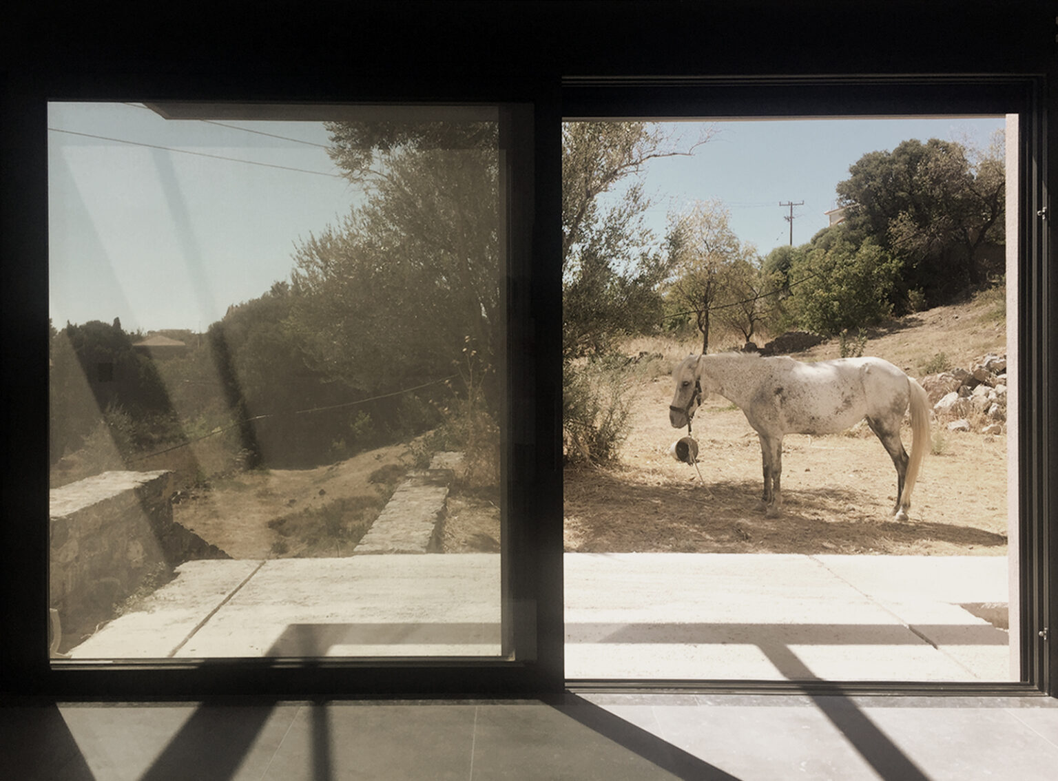 Longhouse II in Chios island, Greece | SOUTH architecture