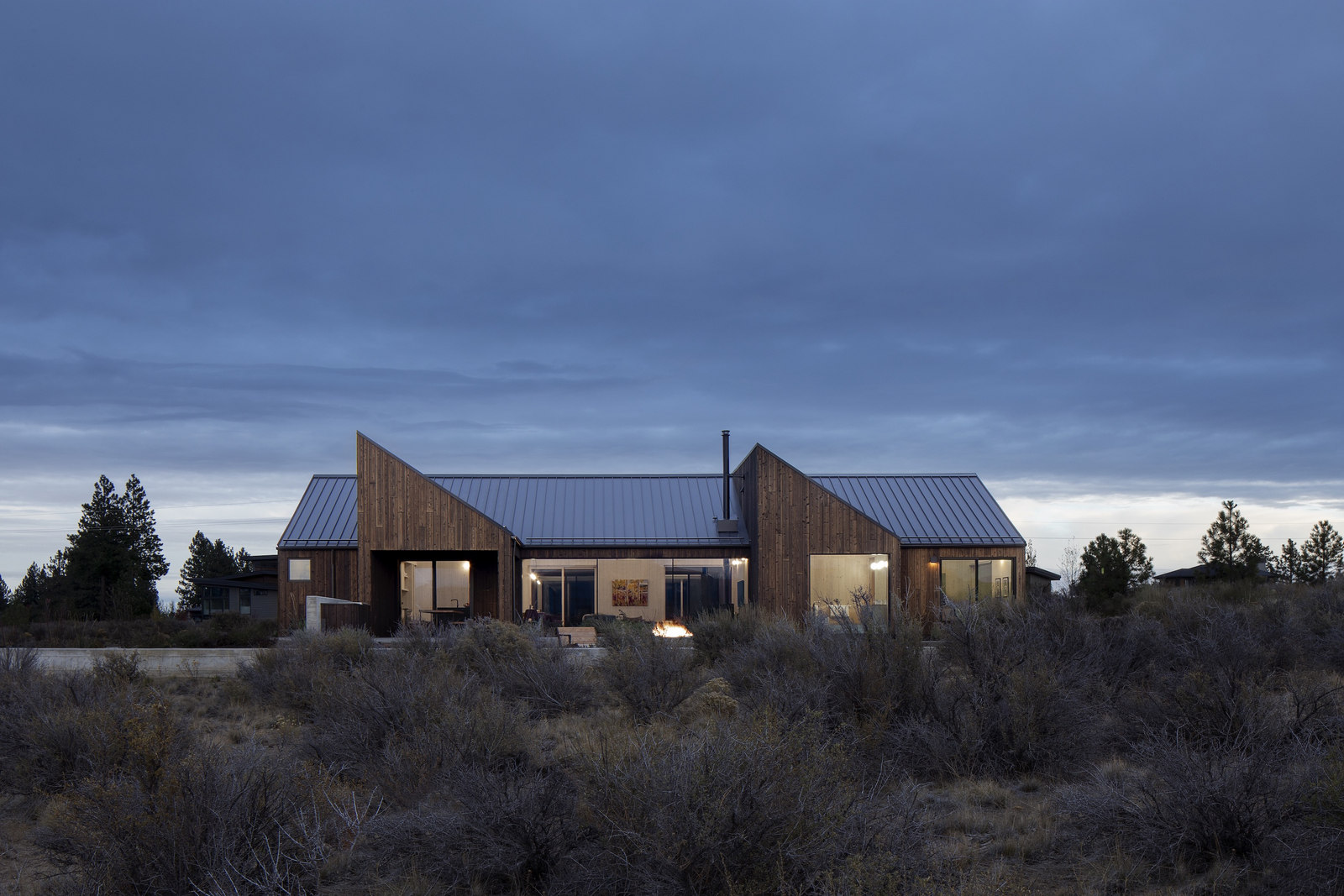 Octothorpe House in Oregon USA | by Mork-Ulnes Architects