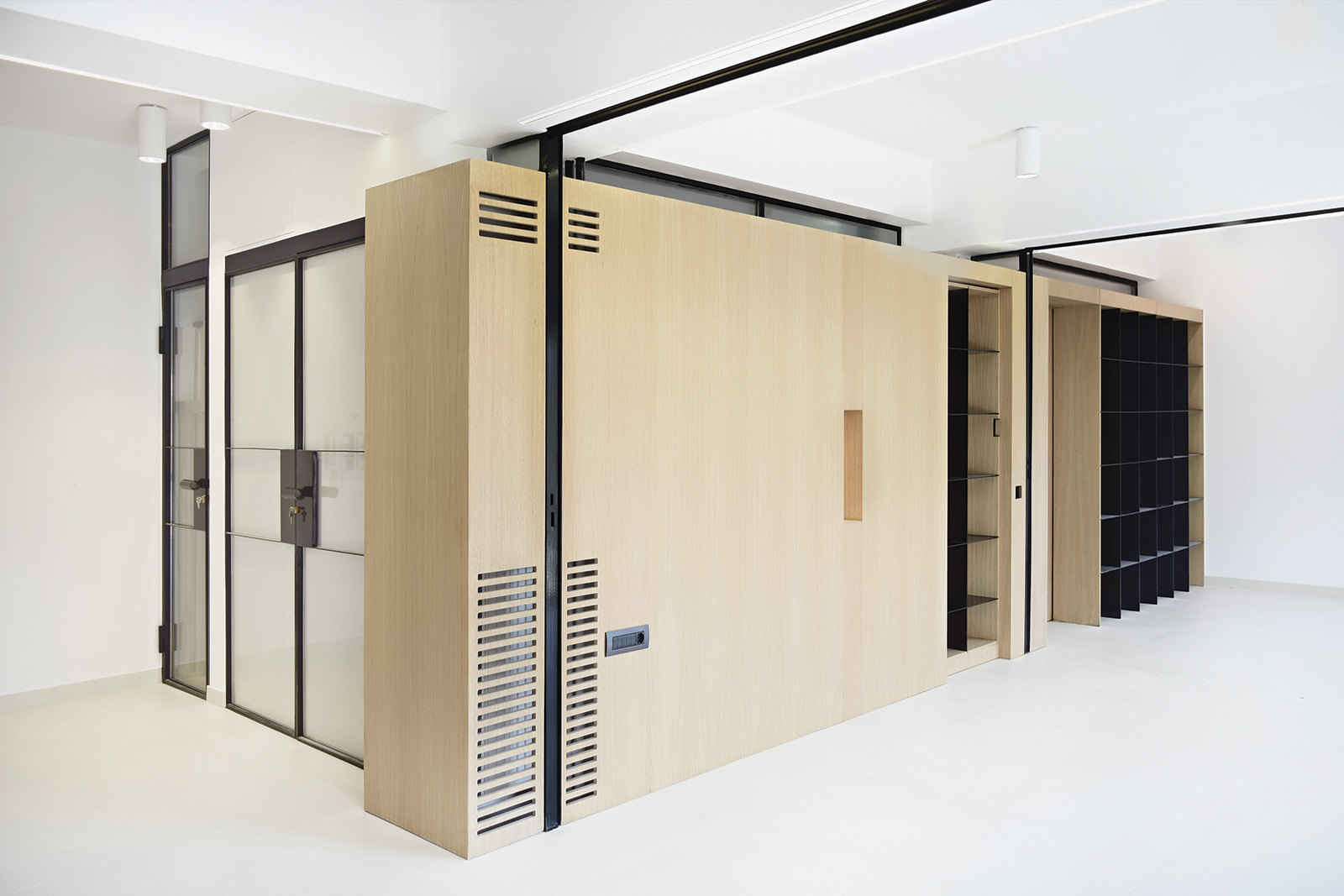 Multiform Apartment | Loculus Design 2016 Athens