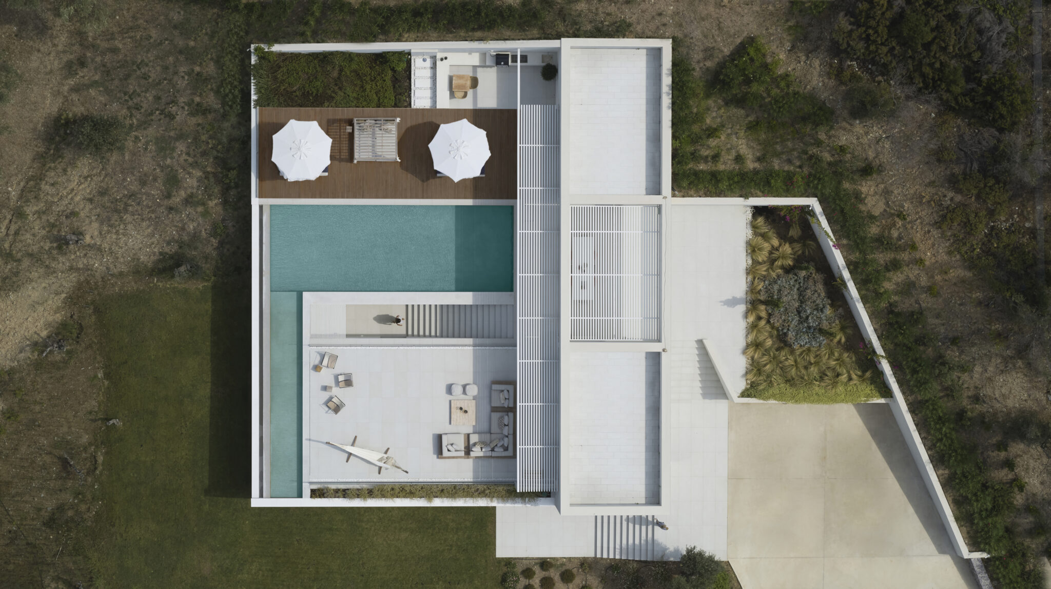 «BEACH HOUSE» - Kατοικία στις Λυγαριές Σκιάθου από το γραφείο 3H Architects - Archisearch