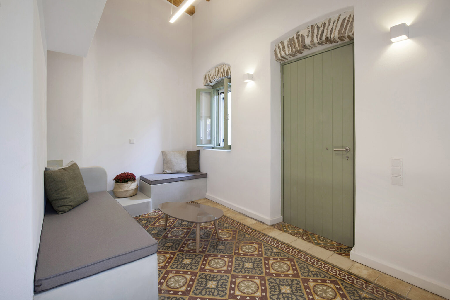 Polisgram-Architects-HouseGalata_03 - Archisearch