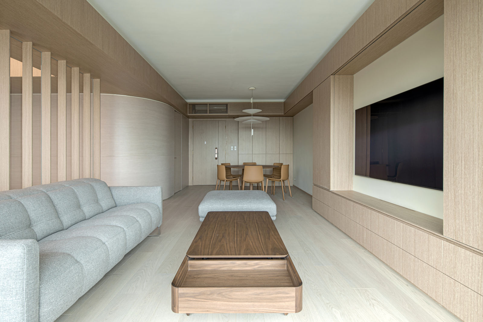 Residence at Dynasty Heights in Hong Kong | Plot Architecture Office