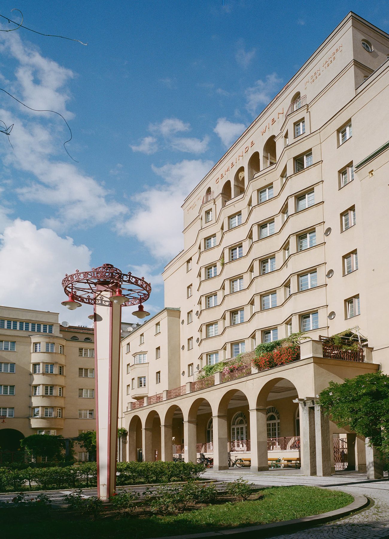 'AGENCY FOR BETTER LIVING' | Pavilion of Austria at the 19th ...