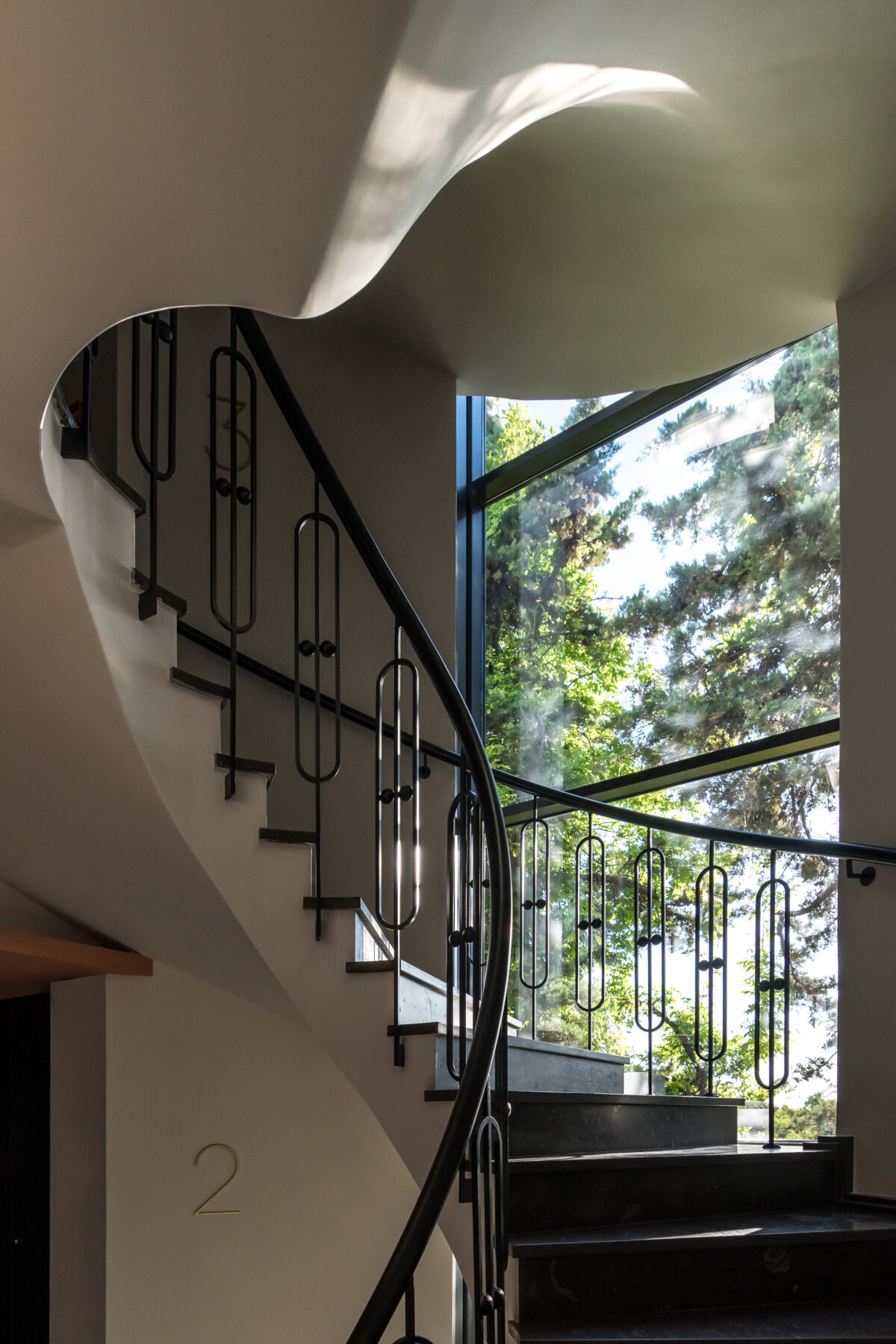 SAY hotel: the transformation of a 50's building into a new hotel ...