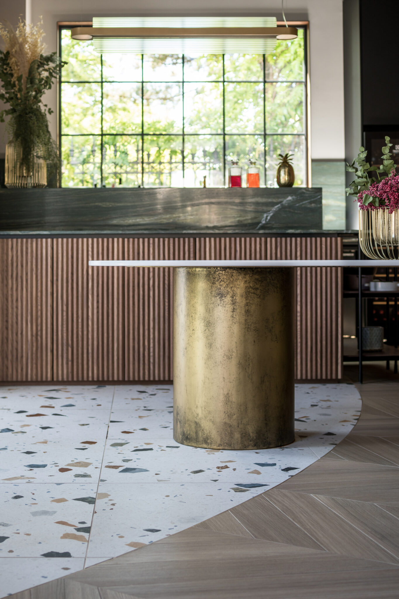 SAY hotel: the transformation of a 50's building into a new hotel ...