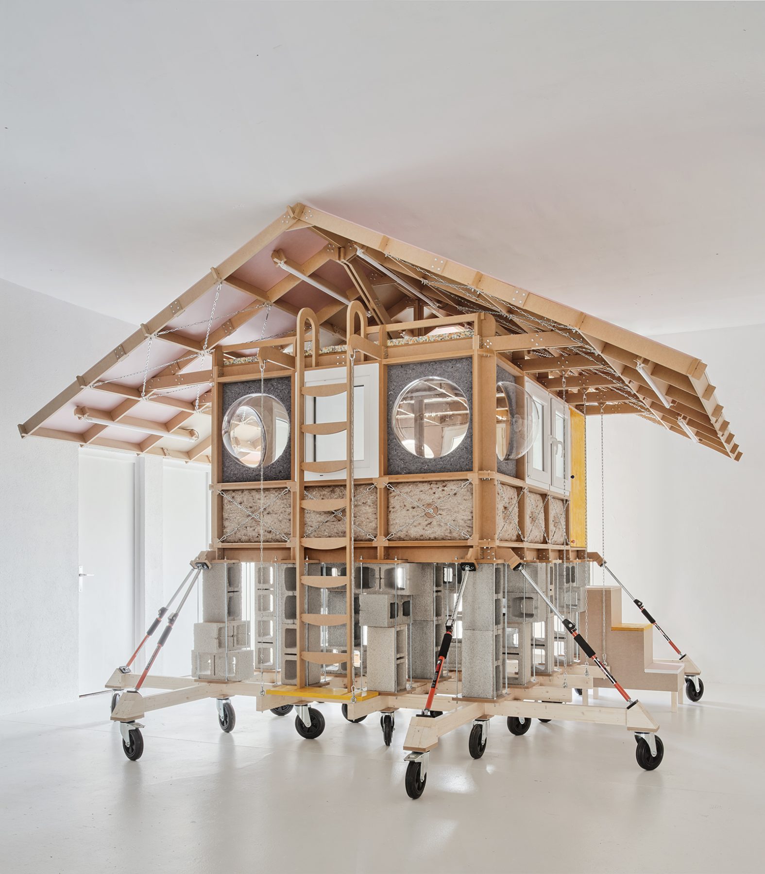 TAKK_Romas Bedroom_1 - Archisearch