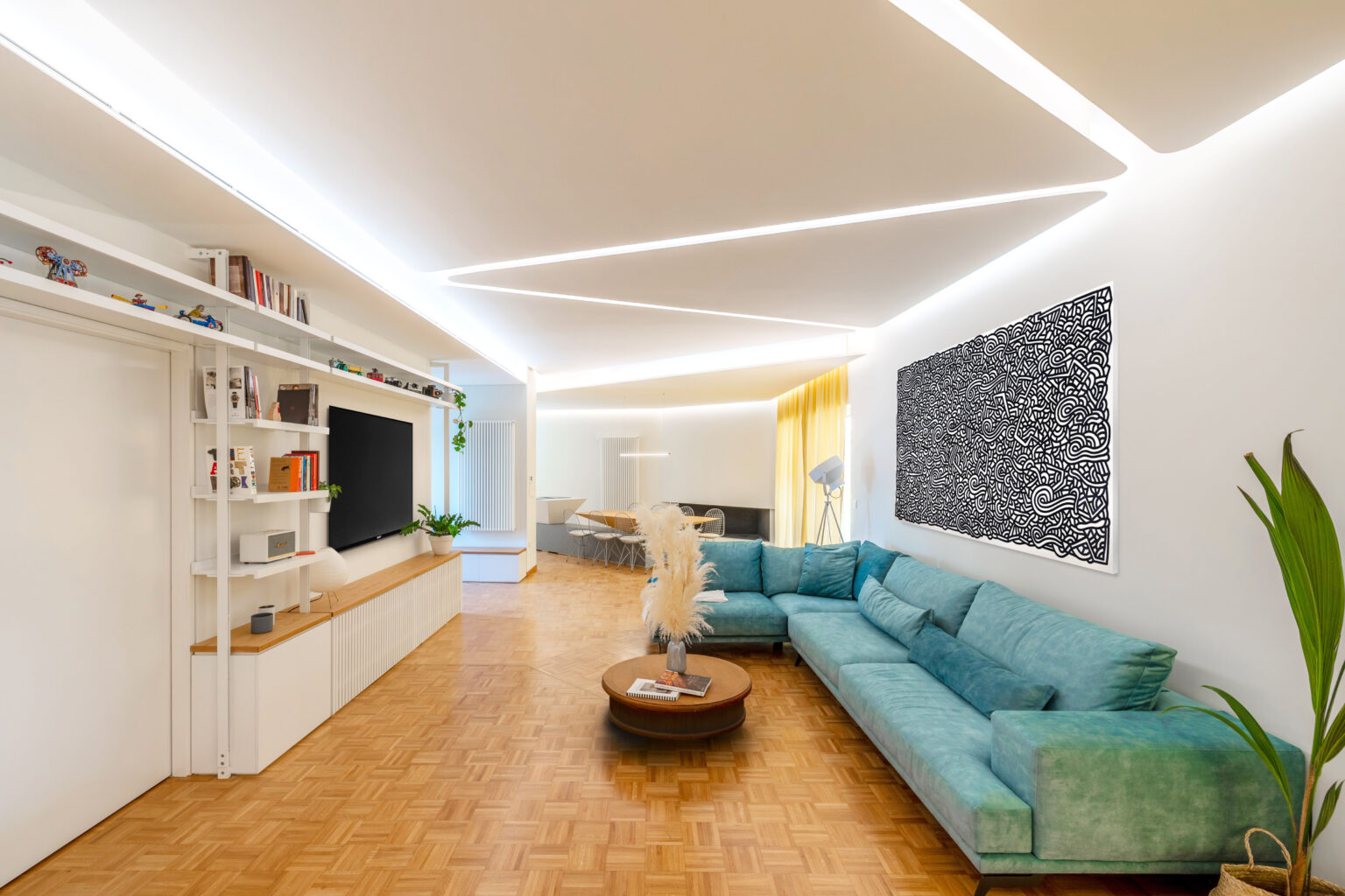 "The one with the triangles on the ceiling" - Apartment renovation by ...