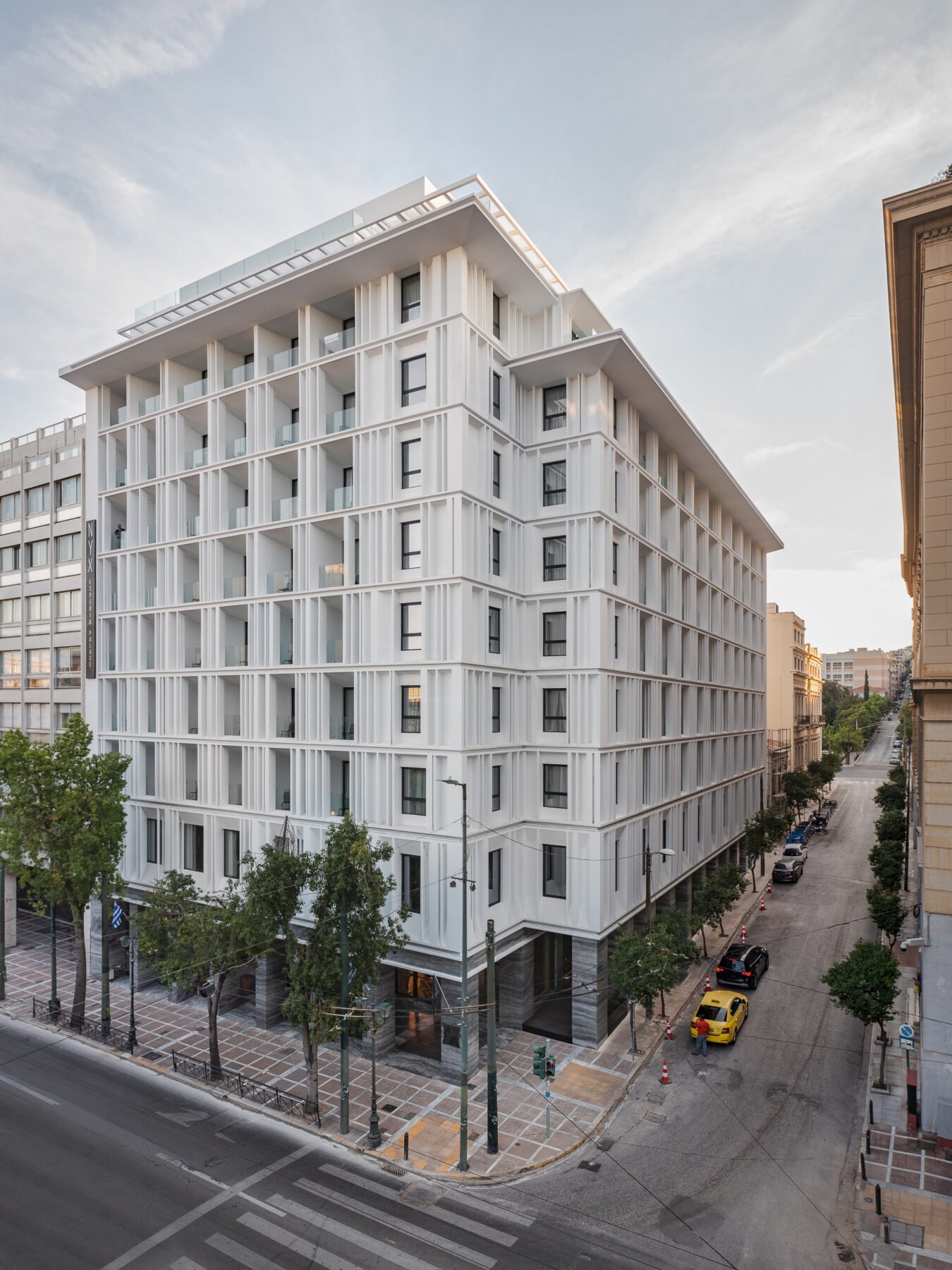 Ο ανασχεδιασμός και αποκατάσταση του ξενοδοχείου 5* "Εσπέρια" στο ...