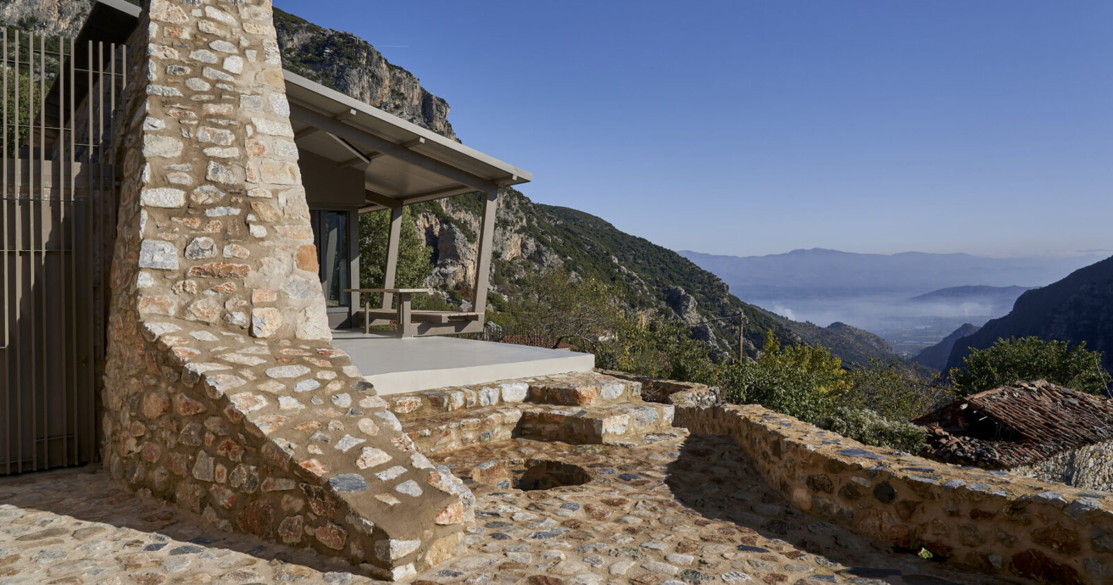 Yoik of Taygetus: a winter sanctuary | Z-Level Architecture