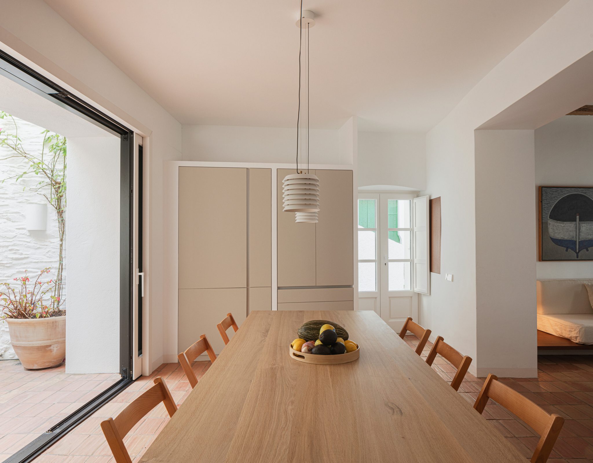 INTERIORS WE LOVE // A Fisherman’s House in Cadaqués | by Bea ...