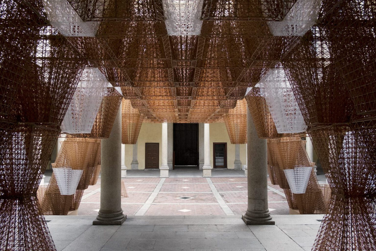 ΕΣΩ 2023 Meet the speakers | Arthur Mamou Mani