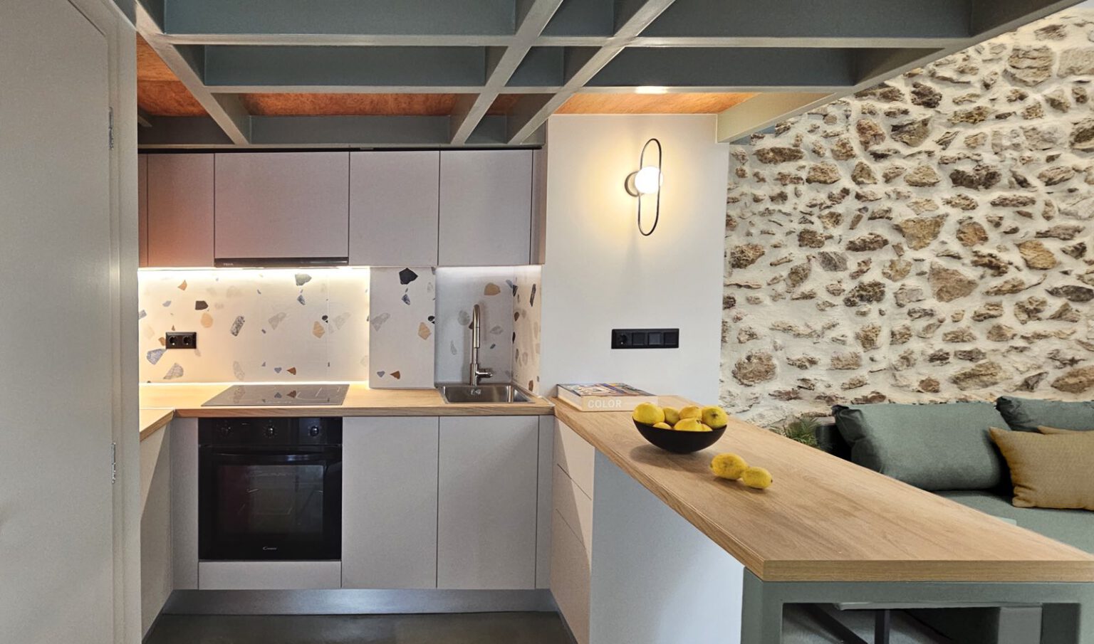 Pocket Apartments in Piraeus | by Harry Papaioannou & Associates ...