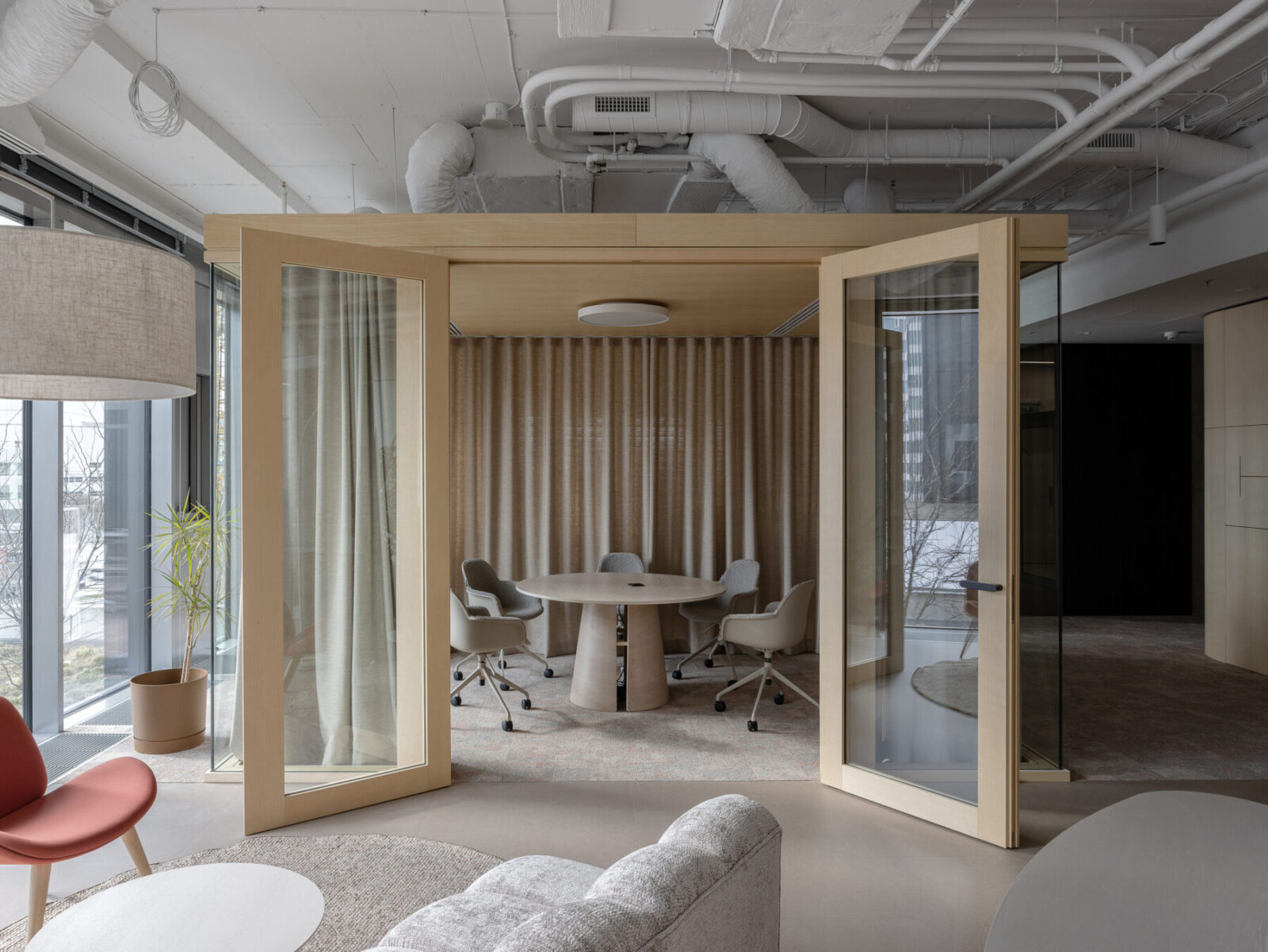 Delta Office in Bratislava | by Delta Pods Architects - Archisearch