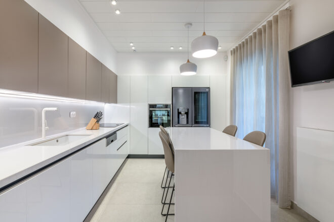 Apartment renovation in Neo Irakleio by LKMK Architects - Archisearch