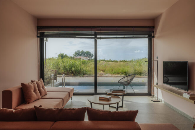 Tatiana Dimou Architects designed MOCHA ROOMS in Preveza, Greece ...