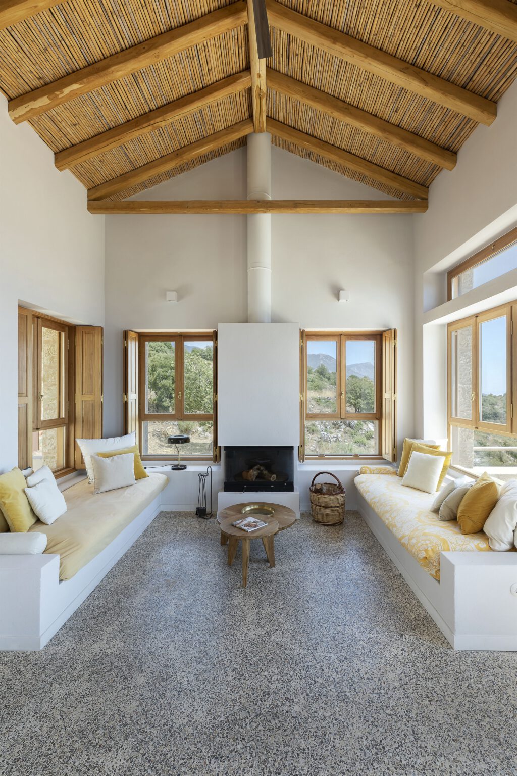 Etsi Architects designed & constructed "Monastery House" in Pyrgos ...