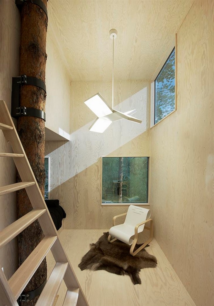 MIRRORCUBE, TREE HOTELS IN HARADS / THAM & VIDEGÅRD ARCHITECTS ...