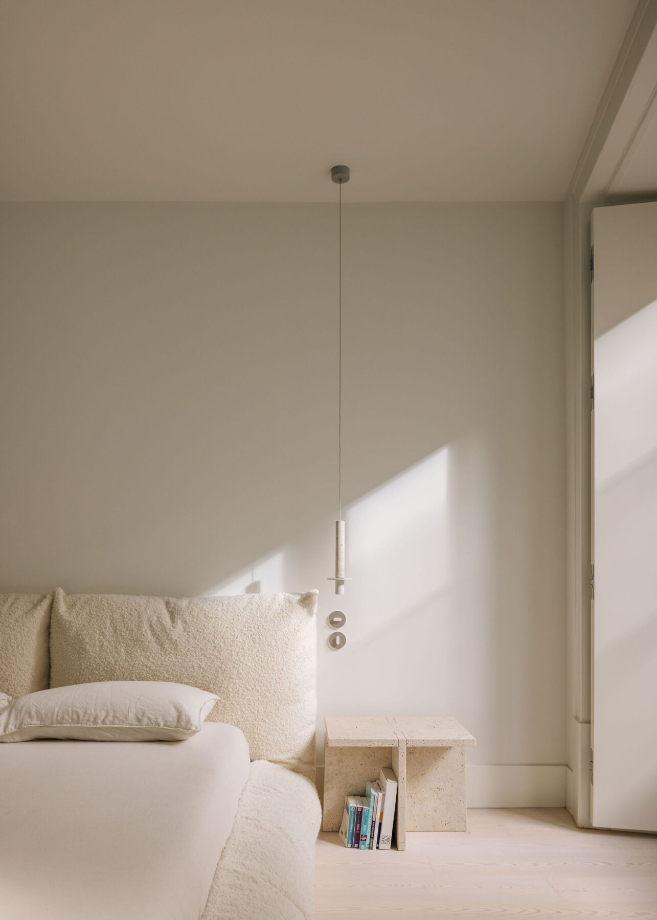 Apartment CK in Lisbon | by RAR.Studio - Archisearch